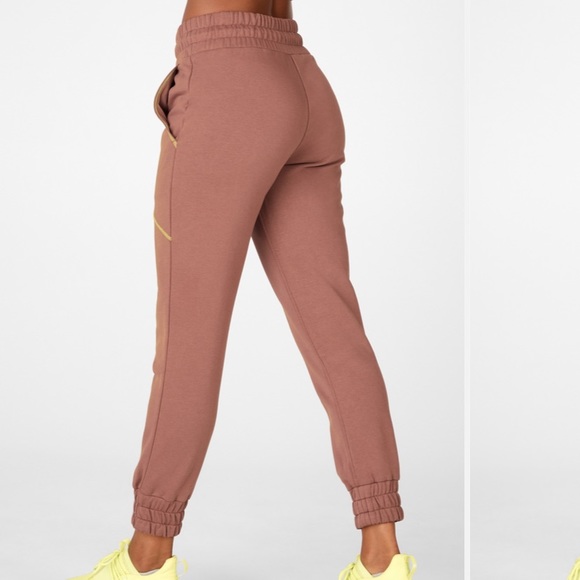 Fabletics | Pants & Jumpsuits | Fabletics Iris Sweatpants Size S | Poshmark